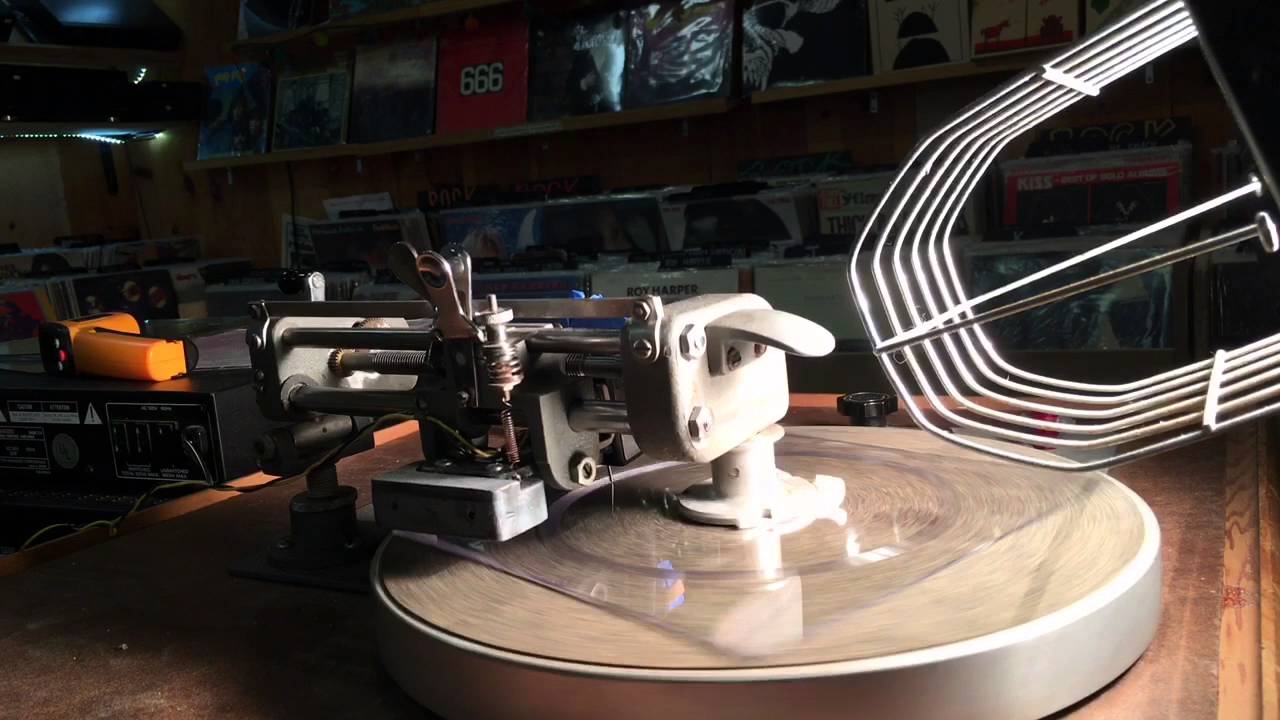 DIY Lathe Cut Record of "Tallulah" by Good Personalities - YouTube