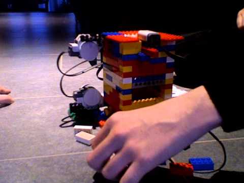 Brick Sorter Robot - YouTube