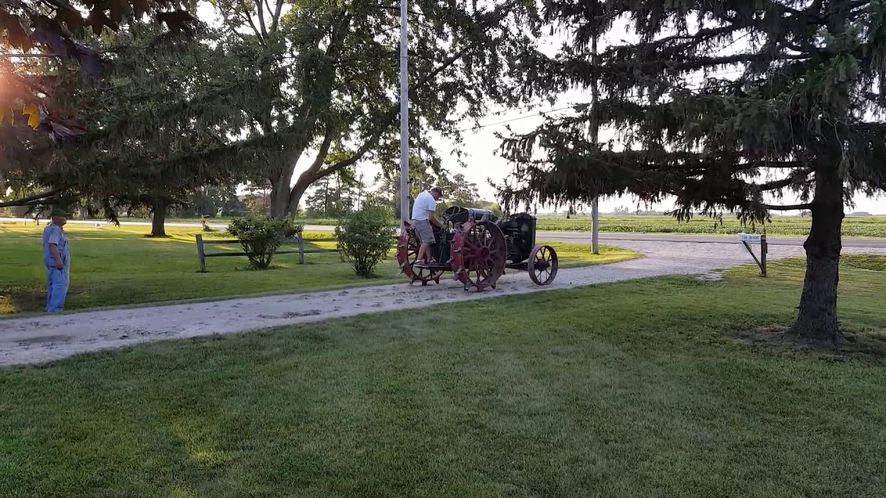 1929 Huber light four - YouTube