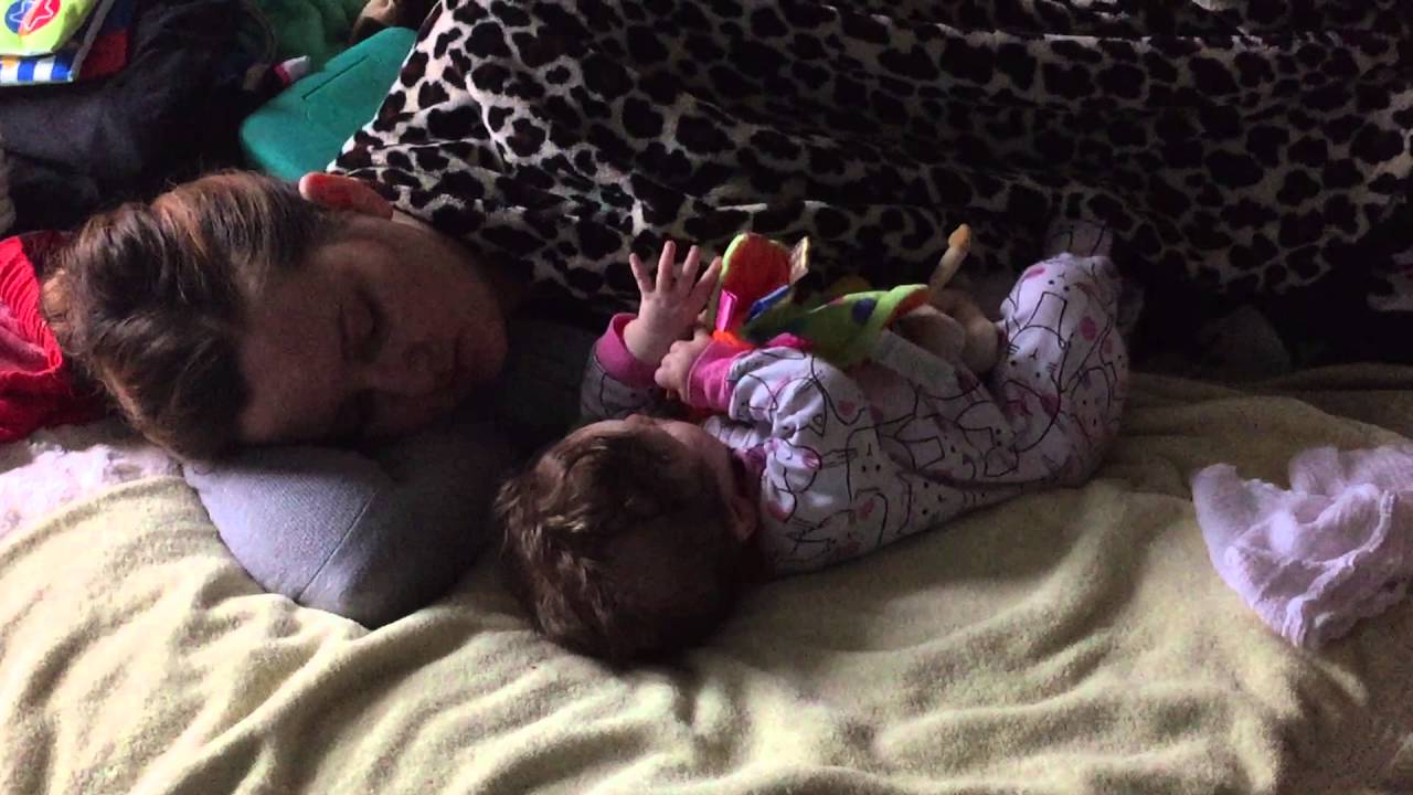Olive Wake Up Mommy Youtube