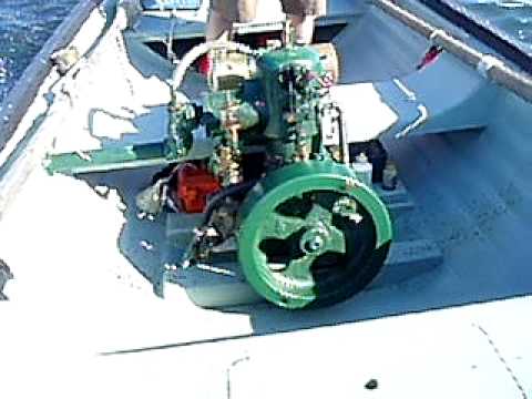 One Lunger under way - YouTube