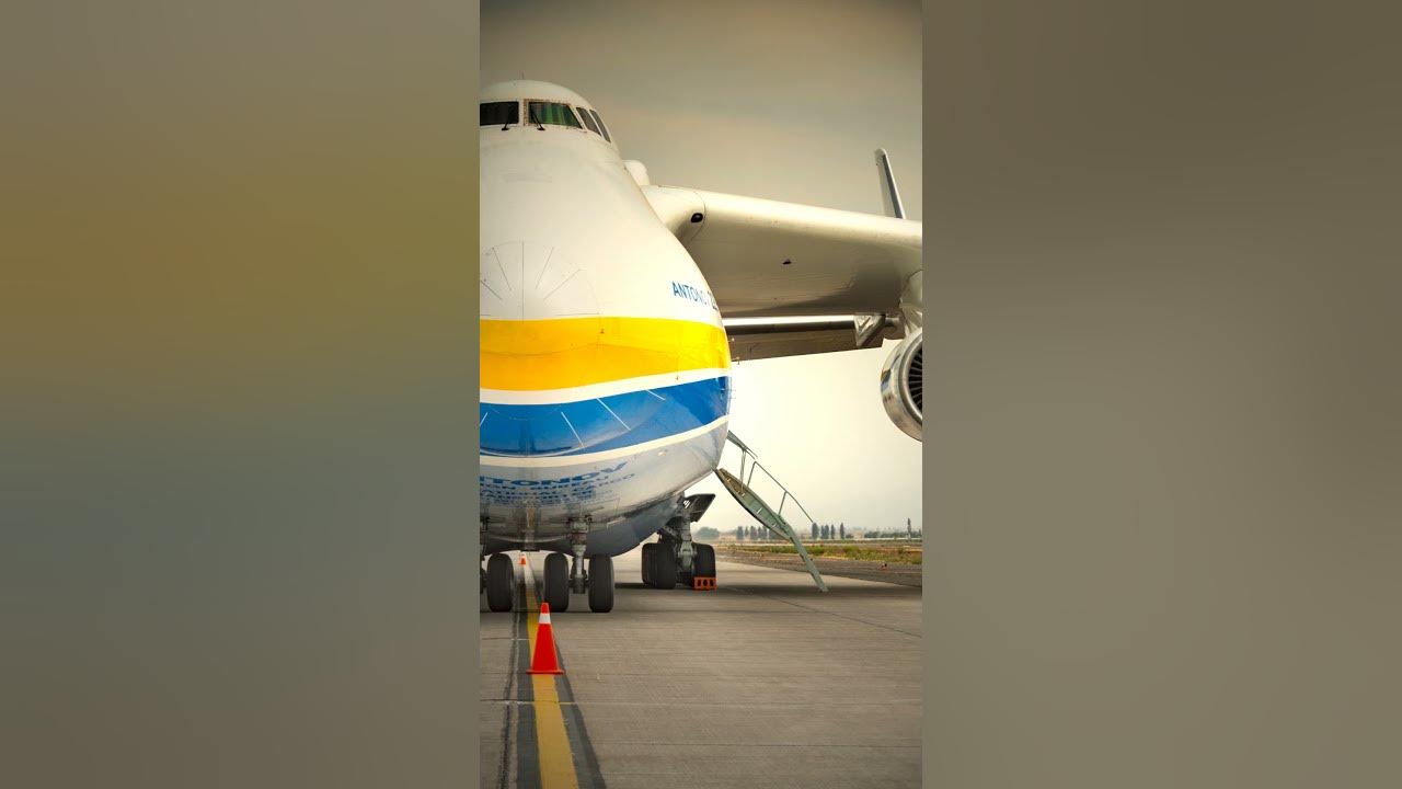 Why Are Plane Wings Positioned Differently YouTube why-are-plane-wings-positioned-differently-youtube