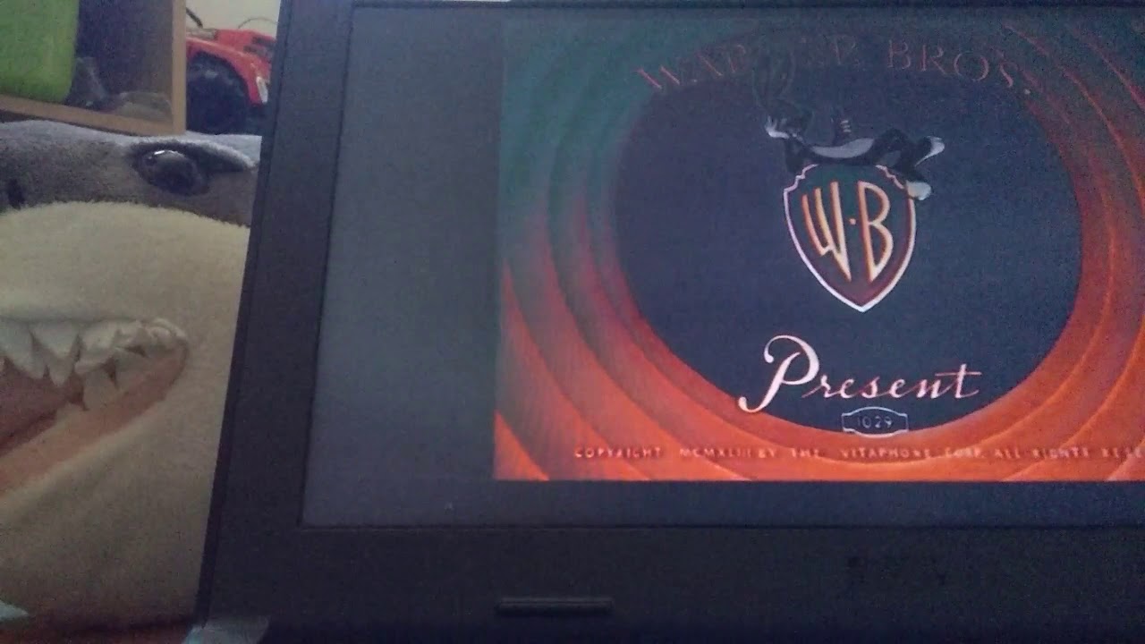 Super rabbit (1943) Intro - YouTube