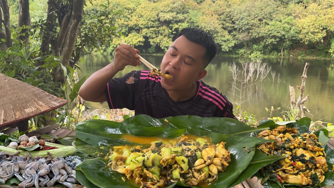 Cook delicious frog dishes my way! - YouTube