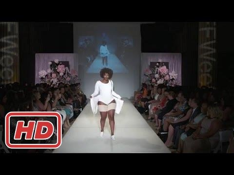 Plus Size Fashion Weekend Hot beauty Woman Walks in Bikini- Fashion-New 2017