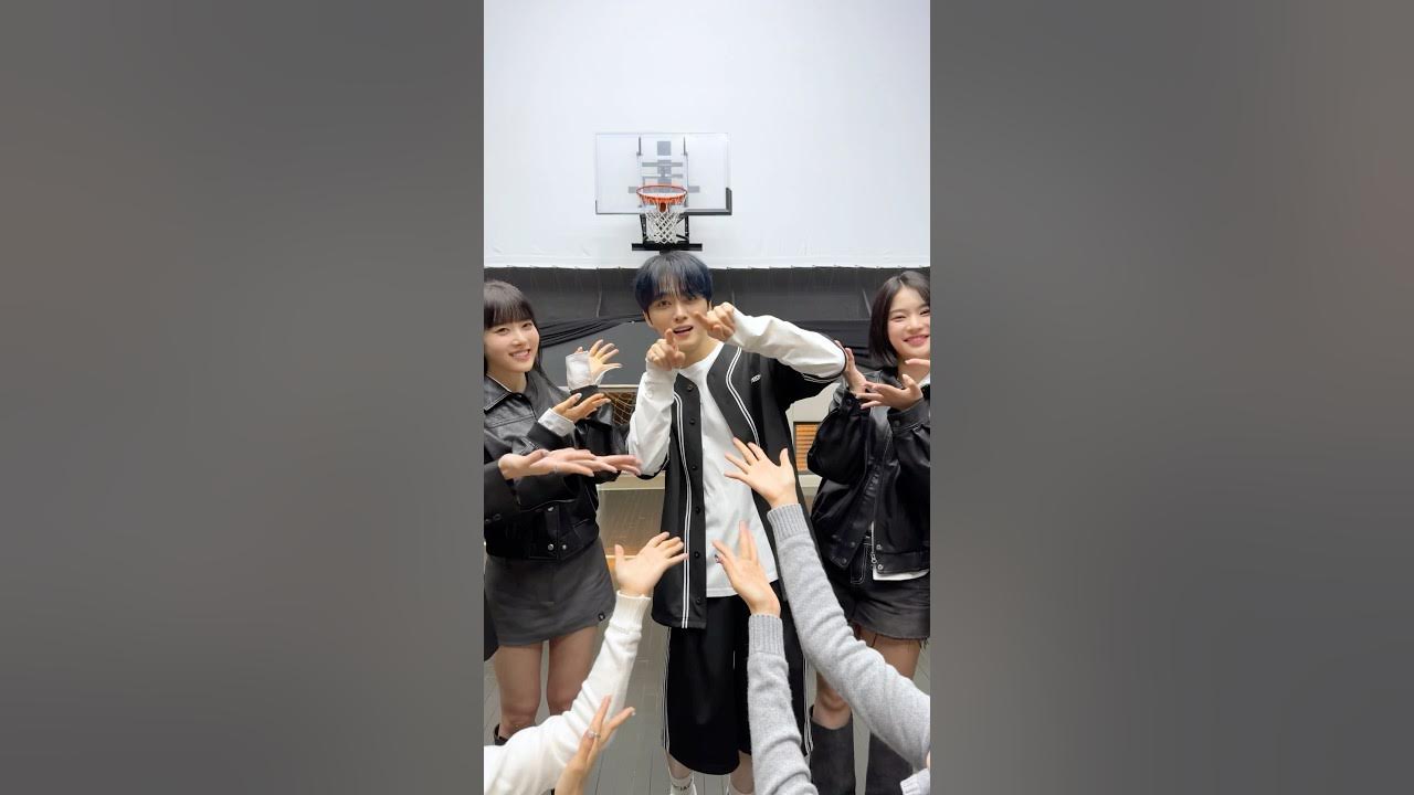 dot dot dot💕 with #김재중 님📱 - YouTube