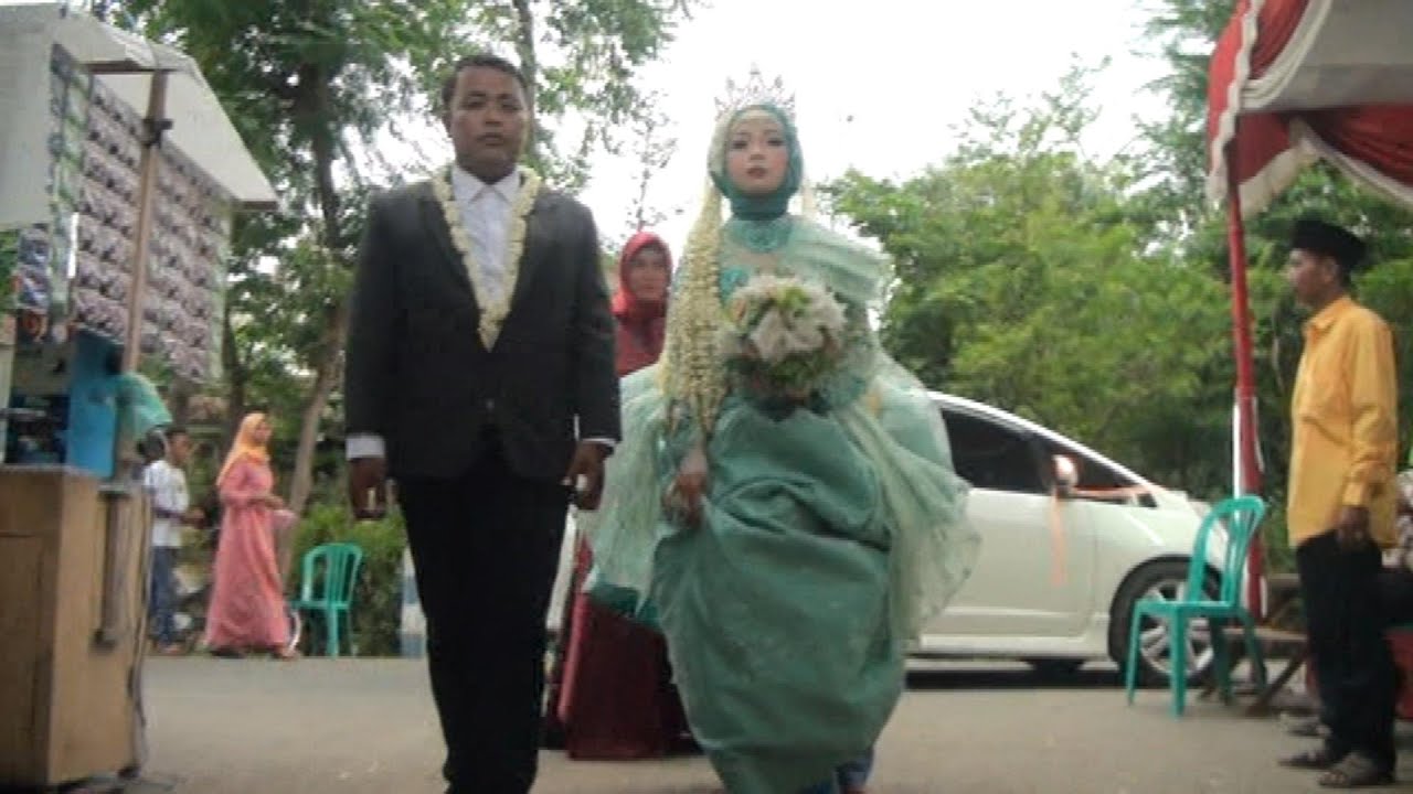 Pengantin pertama x duduk di Pelaminan - YouTube