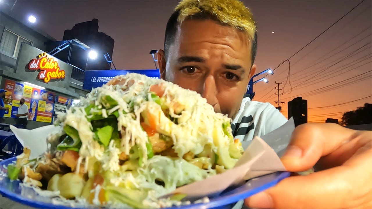 Venezuelan Street Food Madness in Maracaibo 🇻🇪 - YouTube