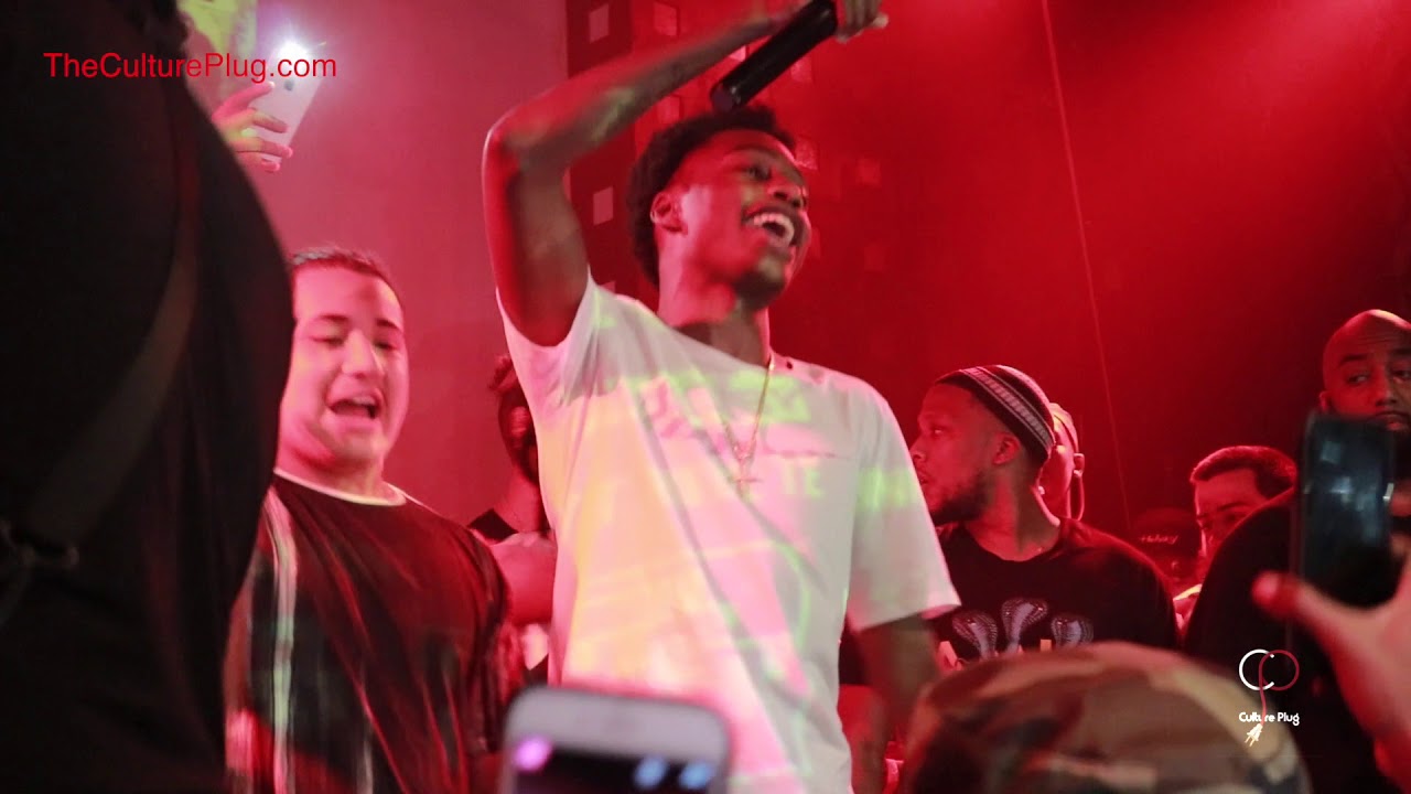 Lil TJay Performs "Long Time" & "Brothers" - YouTube