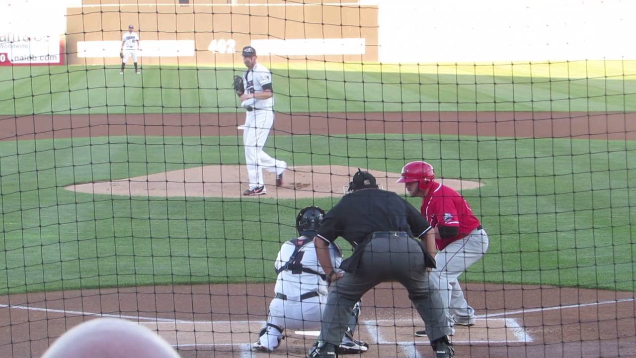 8/23/2016: Nik Turley vs. Caleb Gindl - YouTube