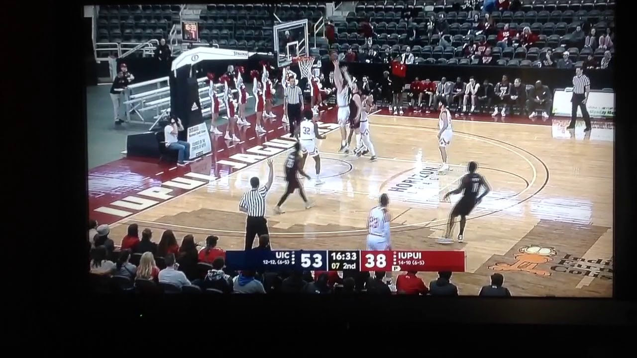 Block out and rebound! - YouTube