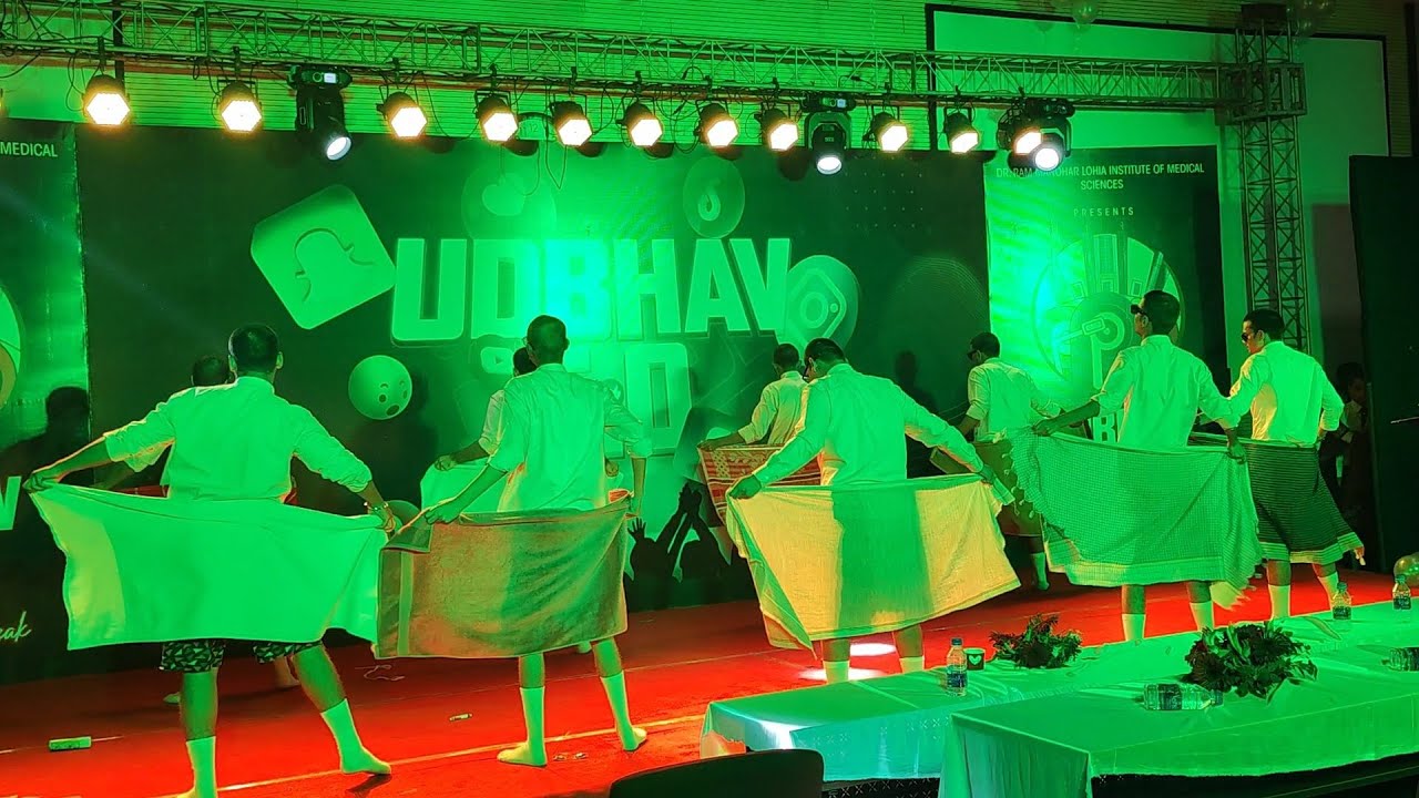 Best Lazy Dance | Emotionless dance | funny dance: Part 3 | Freshers ...