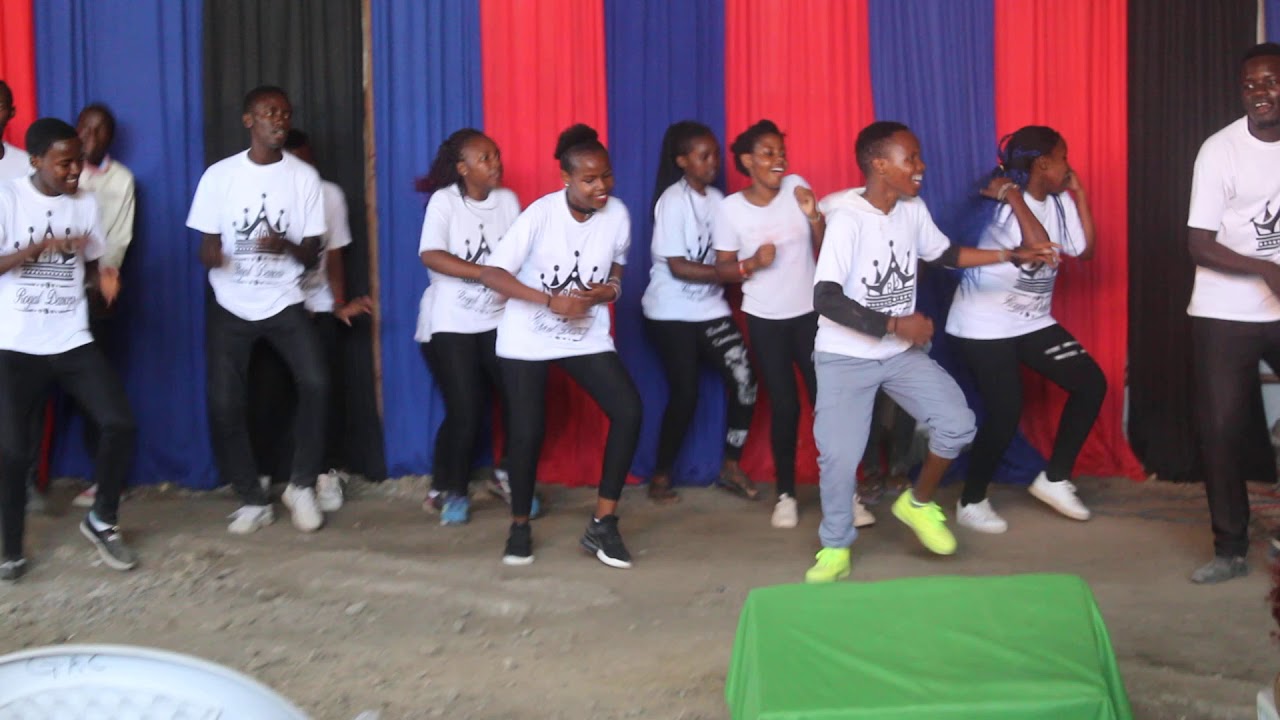 Royal dancers - YouTube