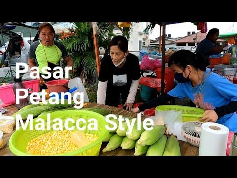 Melaka - tourist paradise - Pasar Malam (Night Market) - YouTube