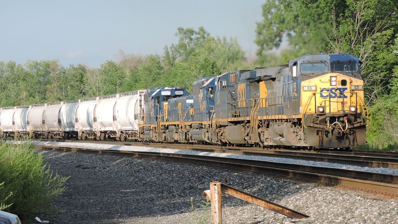 CSX Q385 Manifest Train With CSX #1006 Road Slug At Bayview Rd In Hamburg, NY 8-16-17 - YouTube