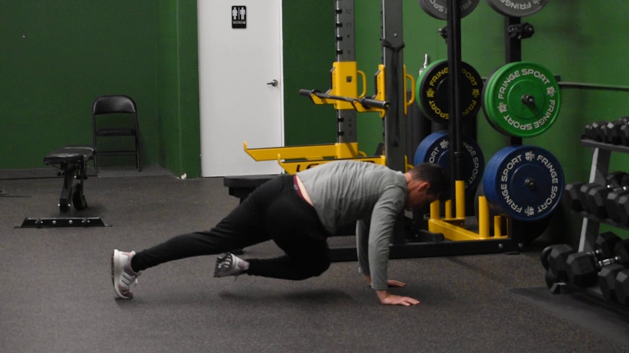 Mountain Climbers With Rotation - YouTube
