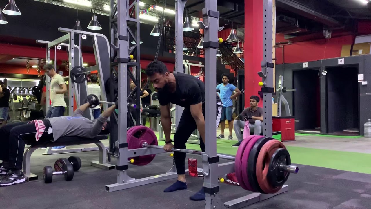 How to do Rack Pulls - YouTube