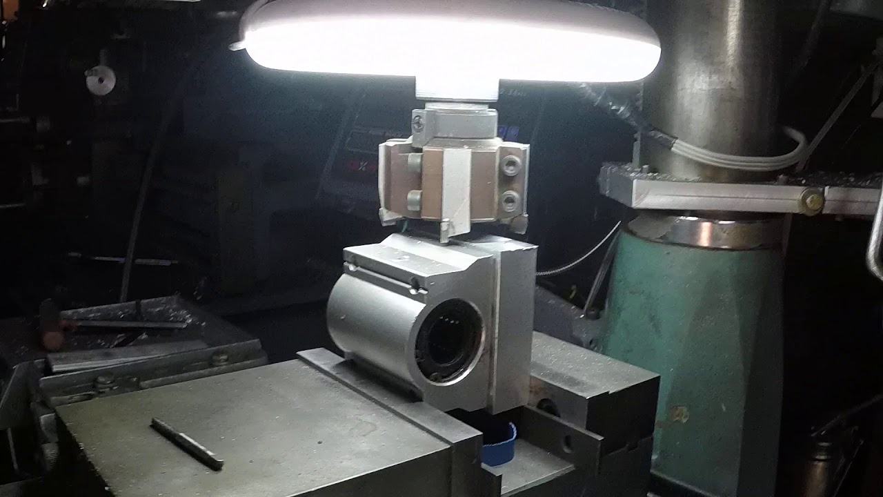 An addition to the Rong-FU RF30 mill - YouTube