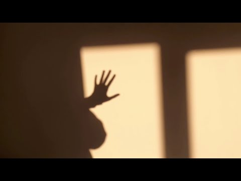 Bazı şeyler kısa olduğu için mi güzel,güzel olduğu için mi kısa?