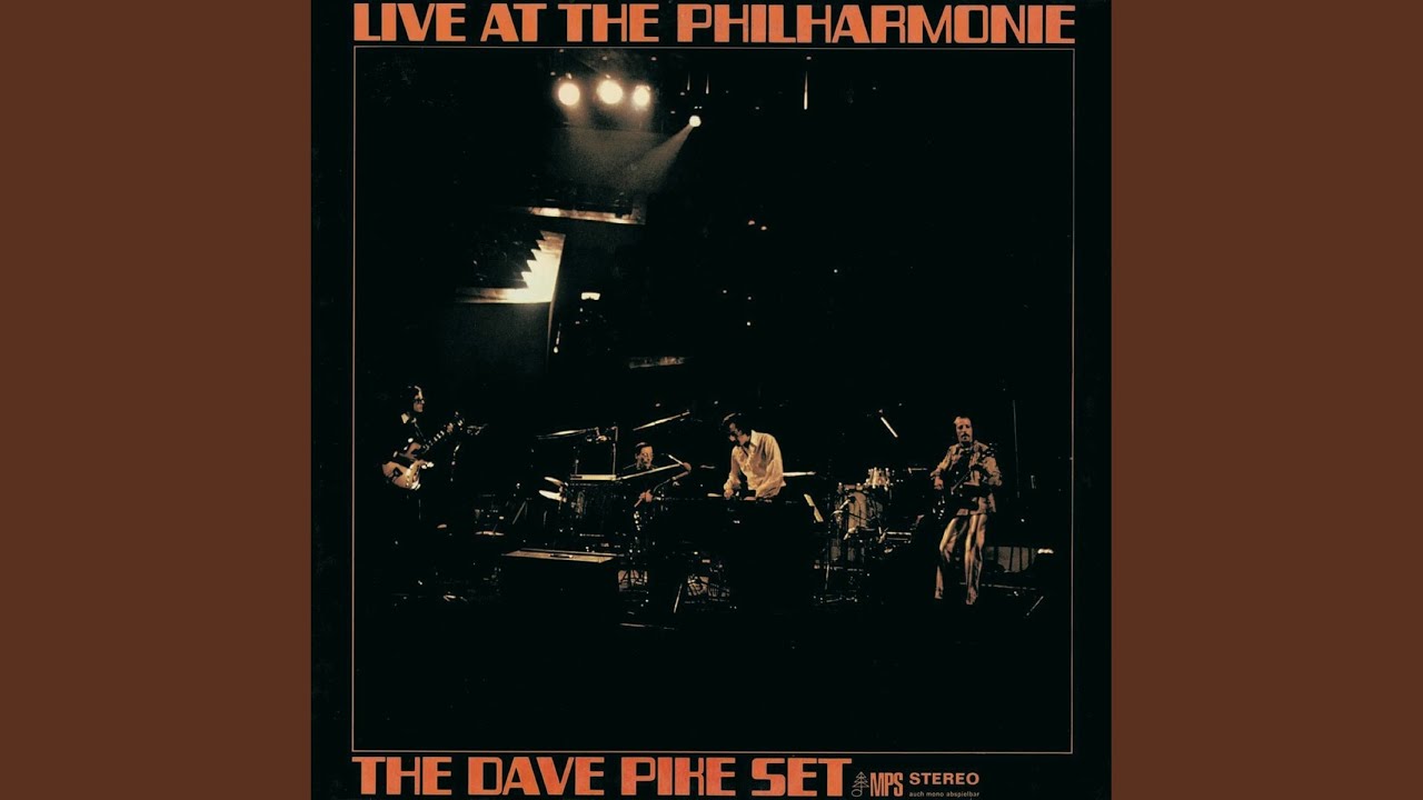 Hey Duke (Live) - YouTube
