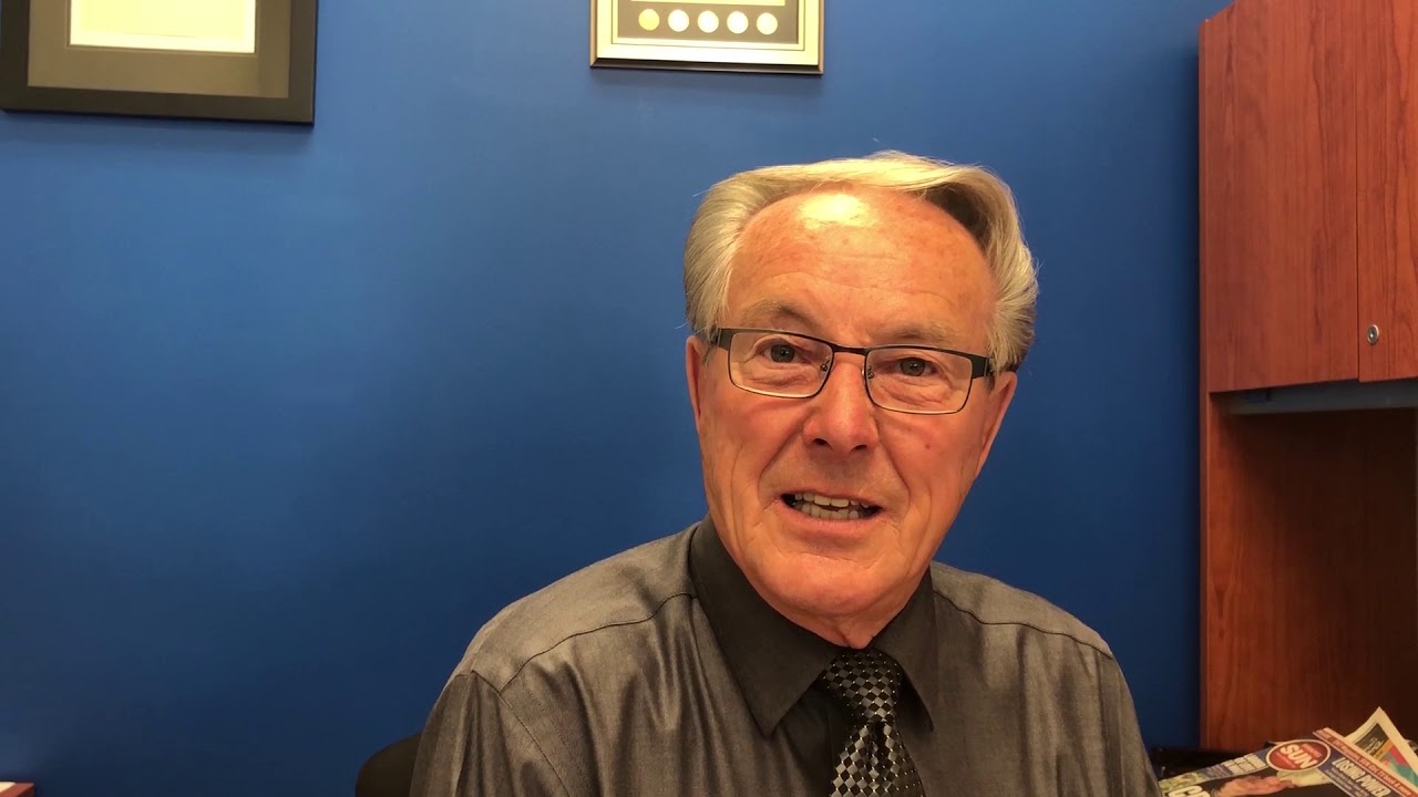 Denis Verrier, 78 ans, vendeur de voitures - YouTube