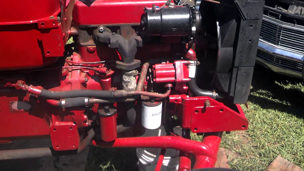 First run IH 424 diesel - YouTube