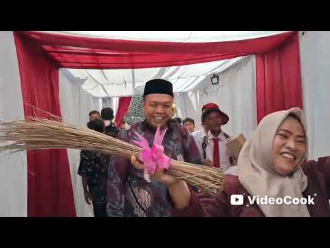 The Wedding Of Bu Hani Hanipah, S.Pd