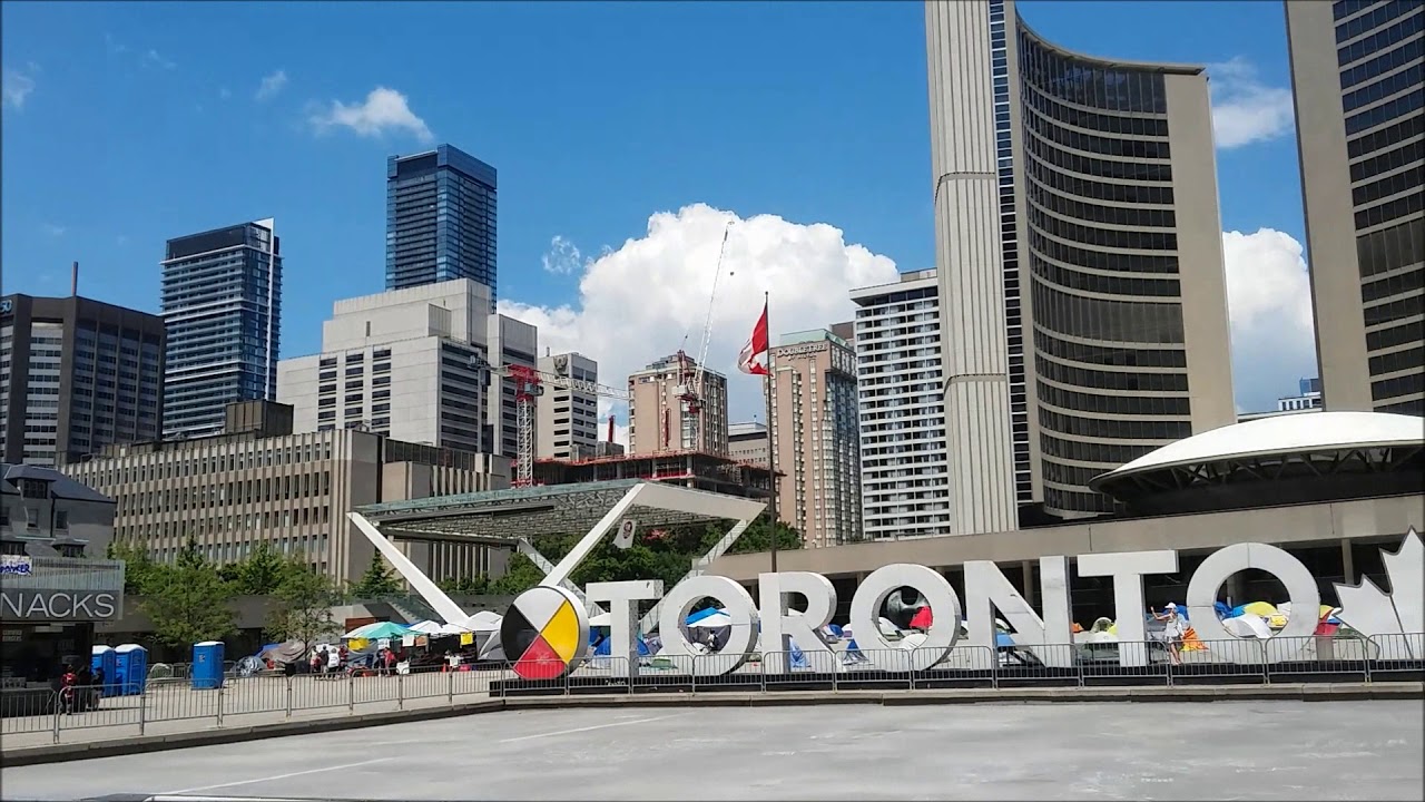Toronto City Hall in Downtown Toronto July 1st, 2020 - YouTube
