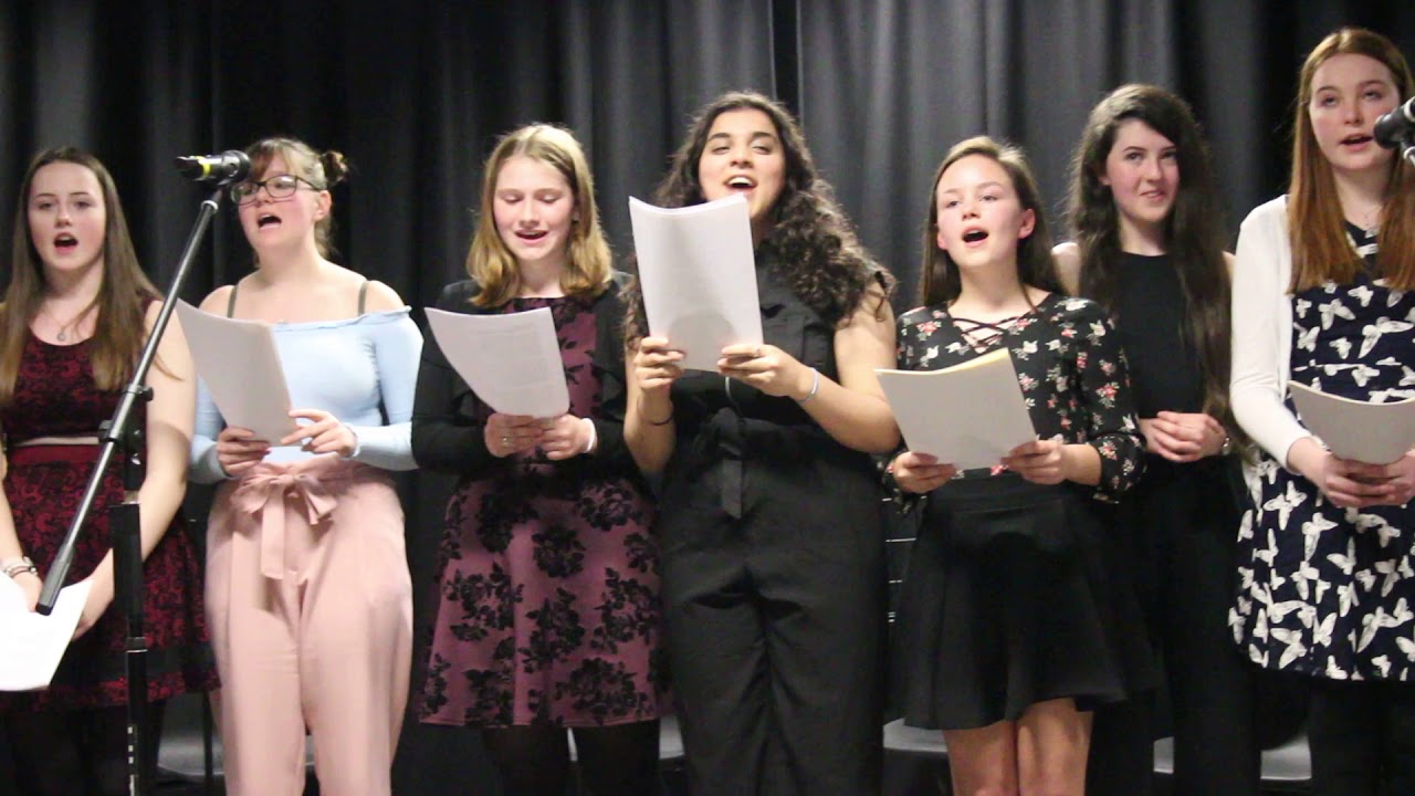 Waingels Choir Perform 'Praise You' at Nostalgia Night - YouTube