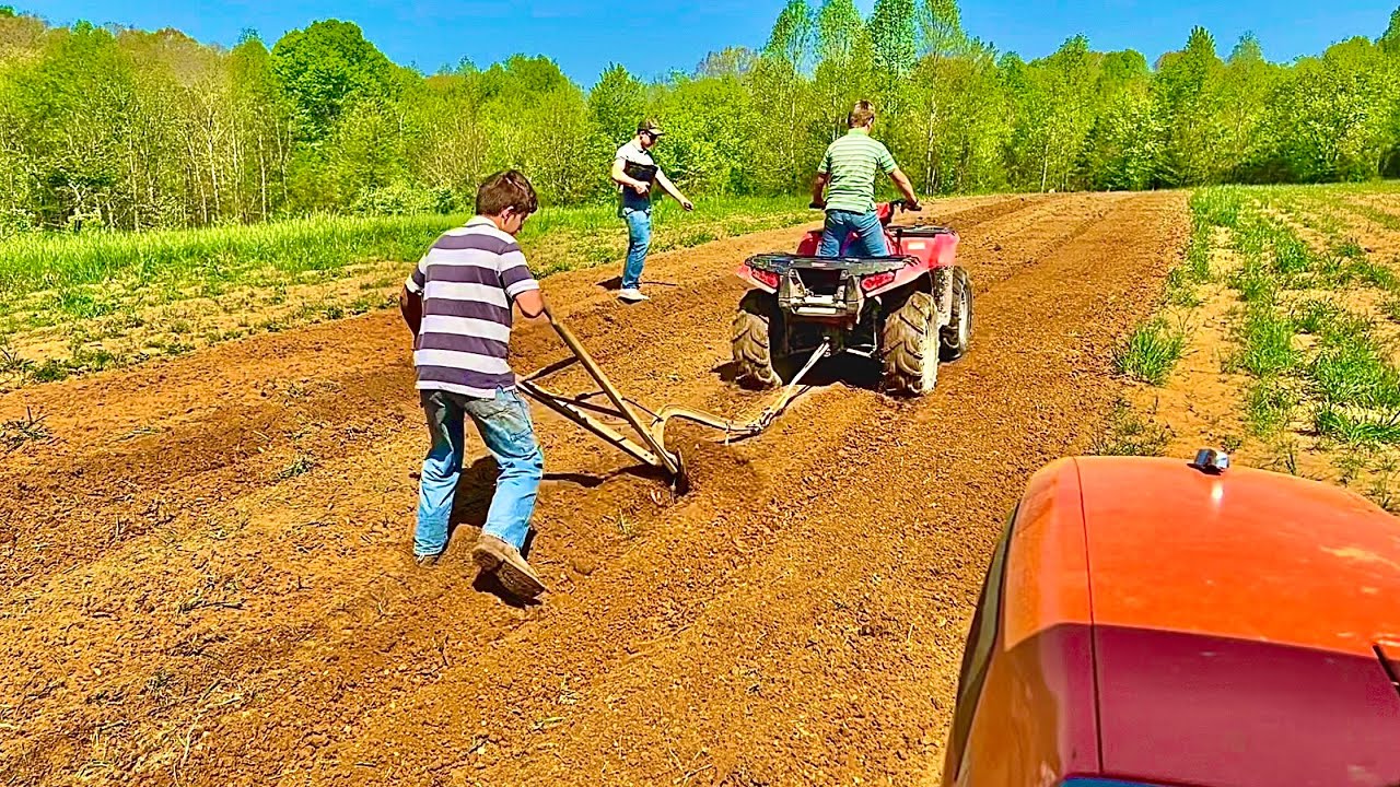 Tater planting time! Beautiful field! - YouTube