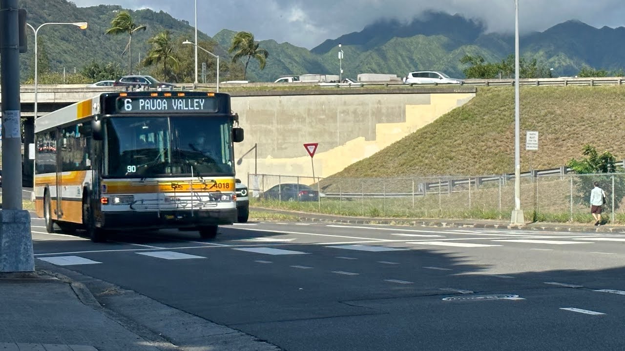 Honolulu TheBus Route 6 Pauoa Valley, Bus 4018 (Brand New 2022 Gillig ...