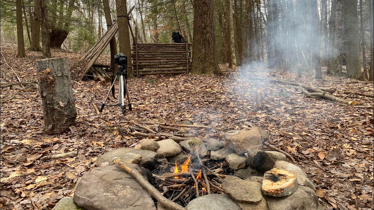 Revamping the Bushcraft Fort // Rebuilding a wall // Part 2 - YouTube