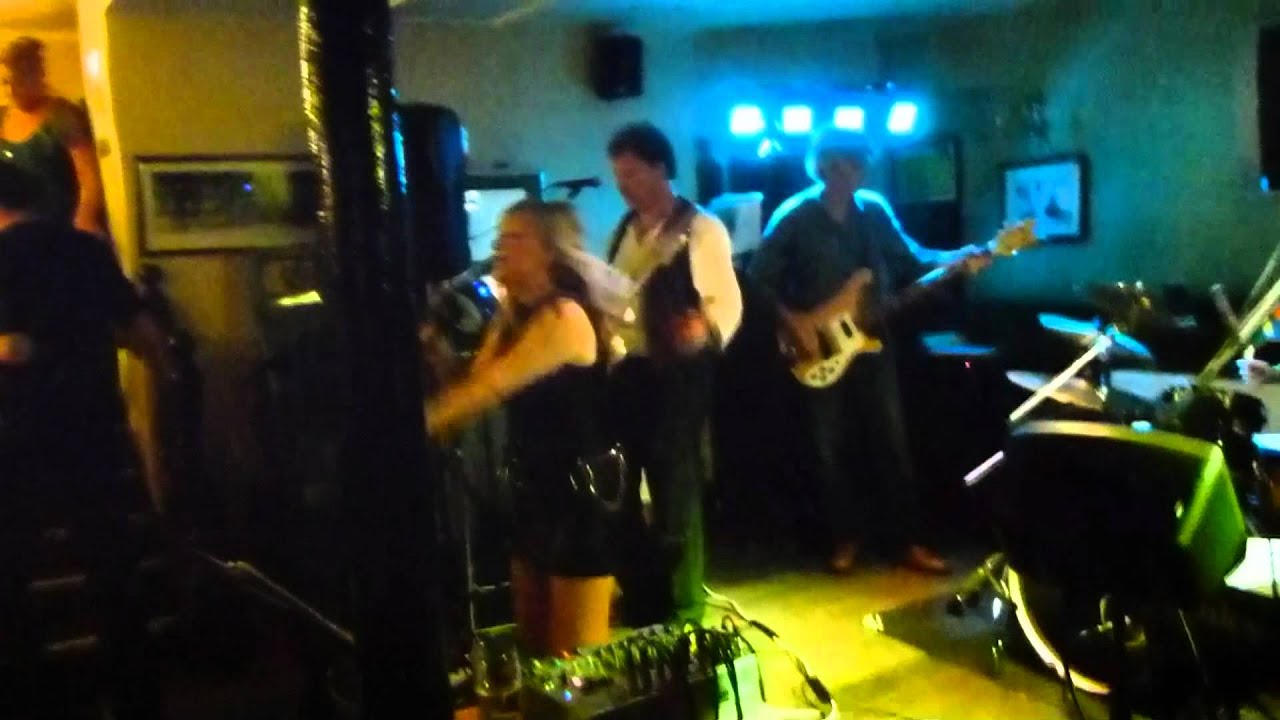 Glasgow Rock Band Shoot the Craw | Piece of My Heart - YouTube