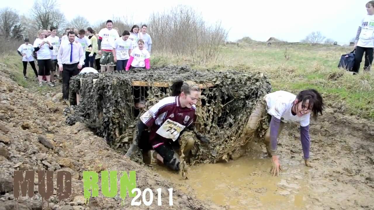 Mud Run Ireland at Moyvalley - YouTube