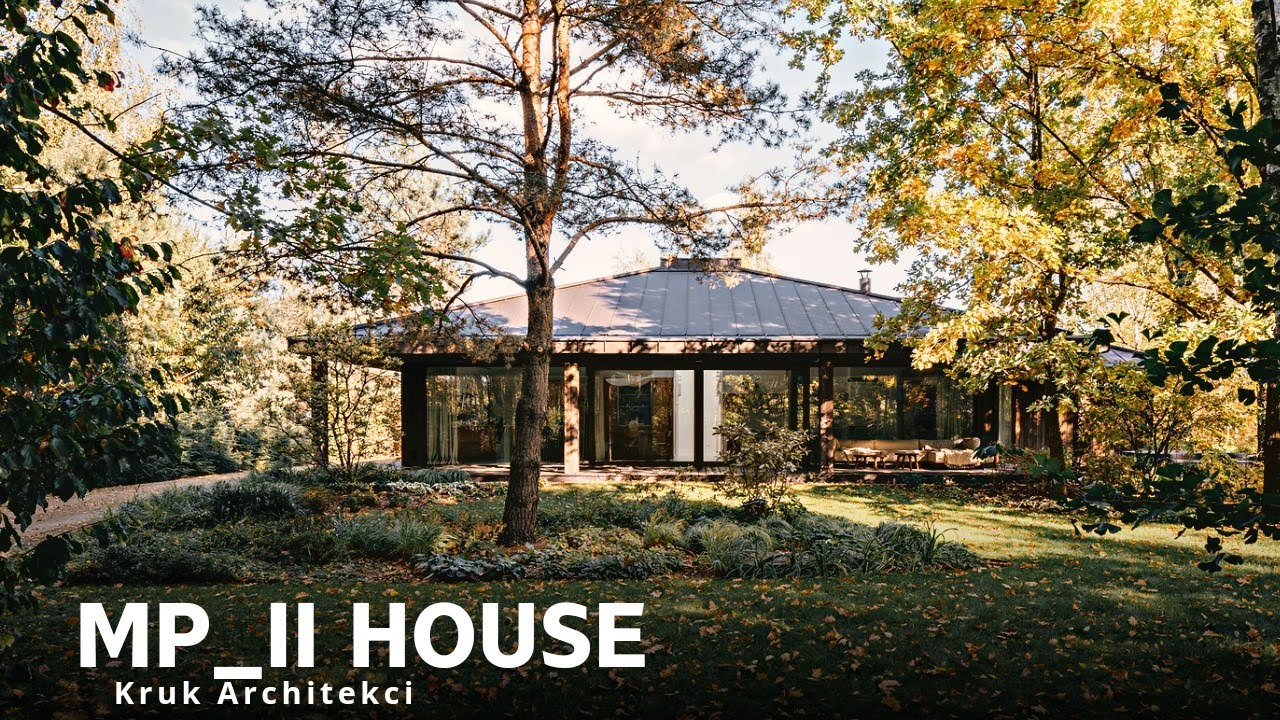 Wooden Wall House Design in Harmony with the Surrounding Environment ...