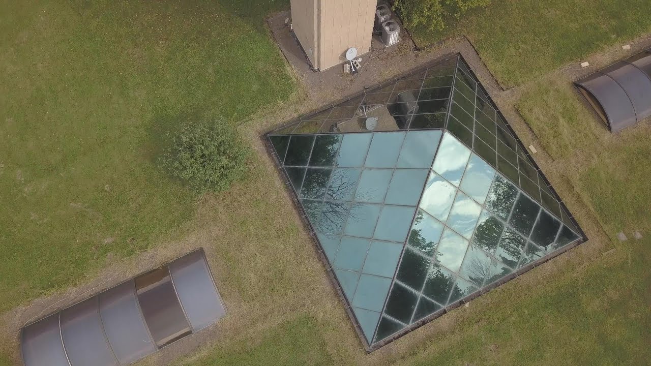 4k Drone Video Pyramid Hill Sculpture Park 01 - YouTube