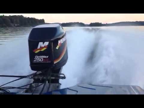 Checkmate exciter merc 2.5 - YouTube