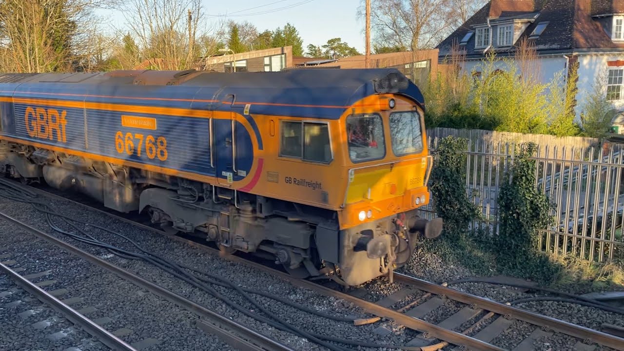 Class 66 | 66768 ‘Yvonne Bradley’ + 66714 ‘Cromer Lifeboat’ | Tone ...