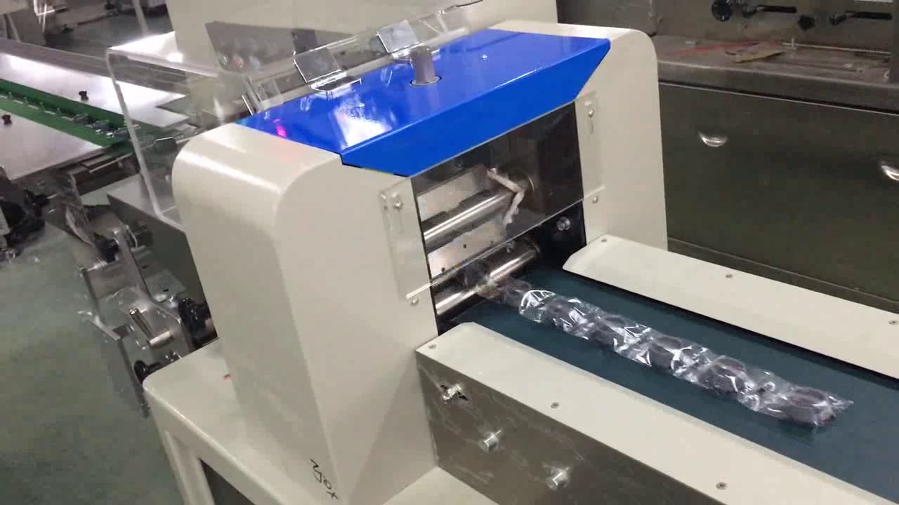 pillow flow packing machine - YouTube