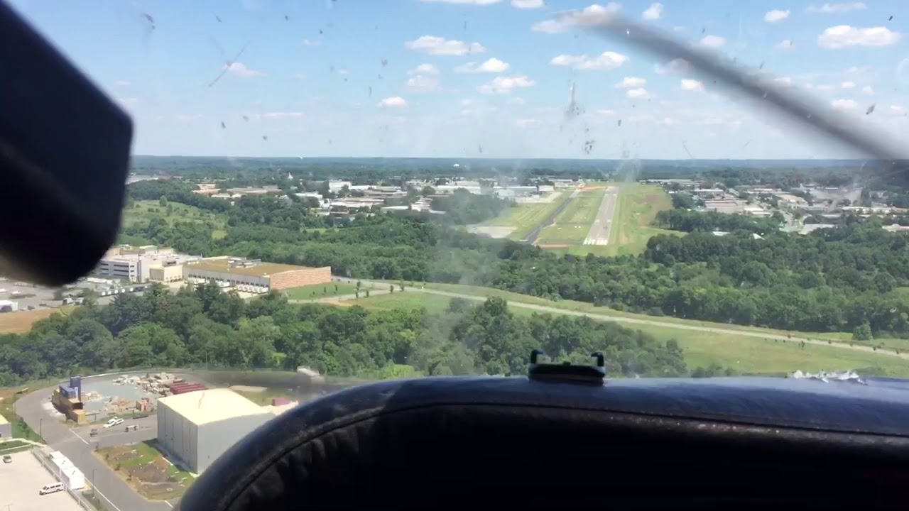 KGAI RW14 base to final and landing - YouTube
