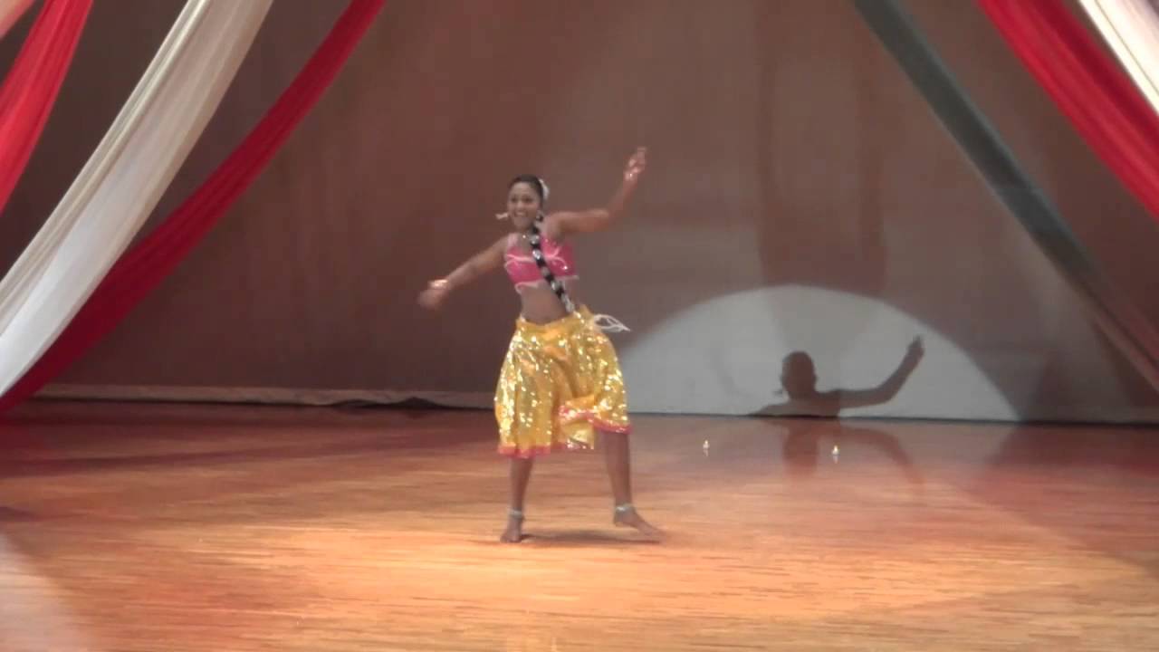 Fiji Dancing Superstar - YouTube