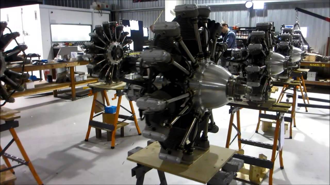 Engine assembly 09 10 2014 - YouTube