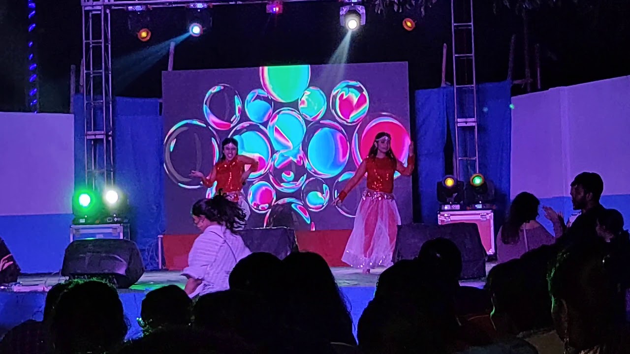 College Girl dance performance || Cultural fest || (IEM) Kolkata,2020 ...