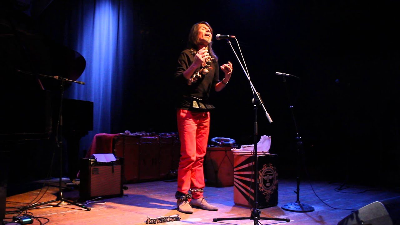 Rodolfo Munoz "Baba Fururu Andino " live à Bruxelles - YouTube