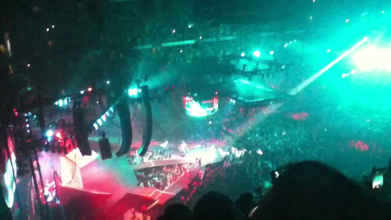 Purpose World Tour 2016 - YouTube