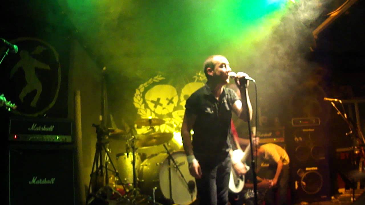 Good Riddance - Green Bay (tribute band) - YouTube