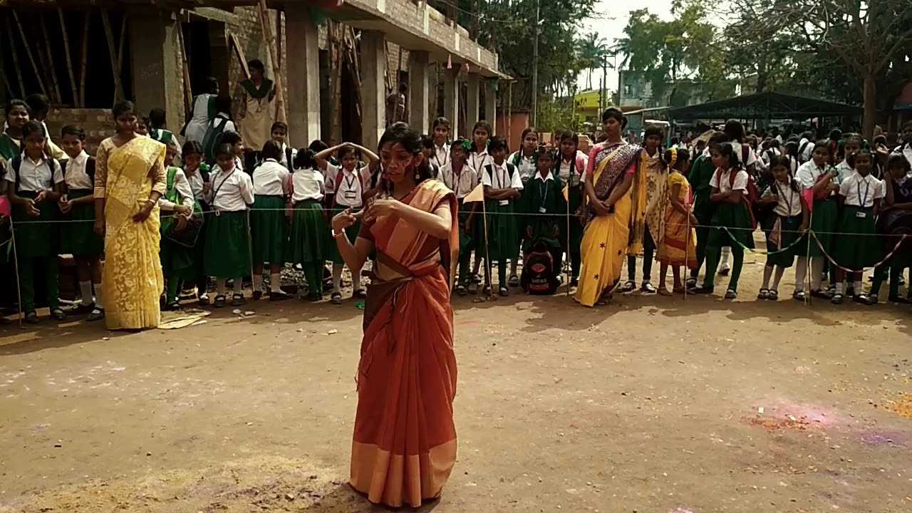 Dance performance by Priyanka Das - YouTube