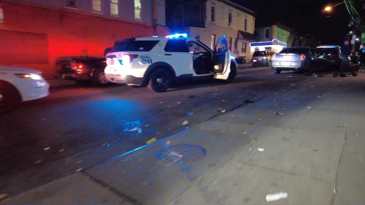 WALKING AT NIGHT IN PHILADELPHIA'S MOST VIOLENT HOOD - YouTube