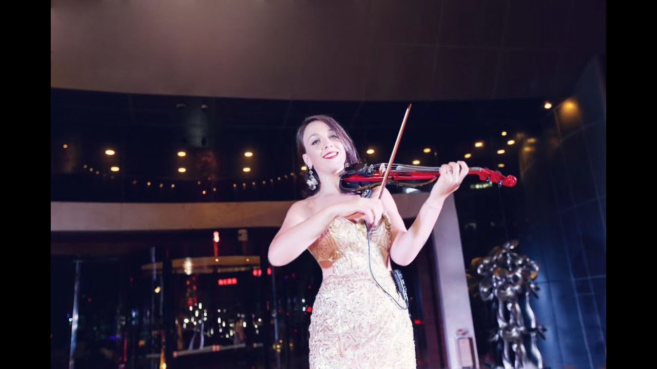 JULIA (VIOLINIST) | THE PARLIAMENT EVENTS | DUBAI - YouTube