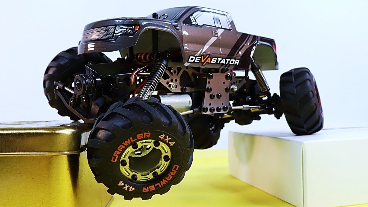 1:24 Scale Mini Rock Crawler, WORLD'S BEST? | HBX 2098B Devastator RC ...
